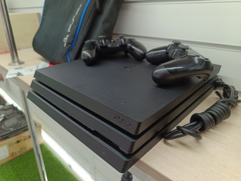 Sony PlayStation 4 Pro 0 9 10