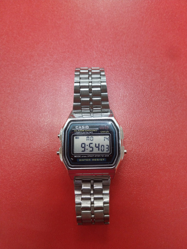 Часы Casio