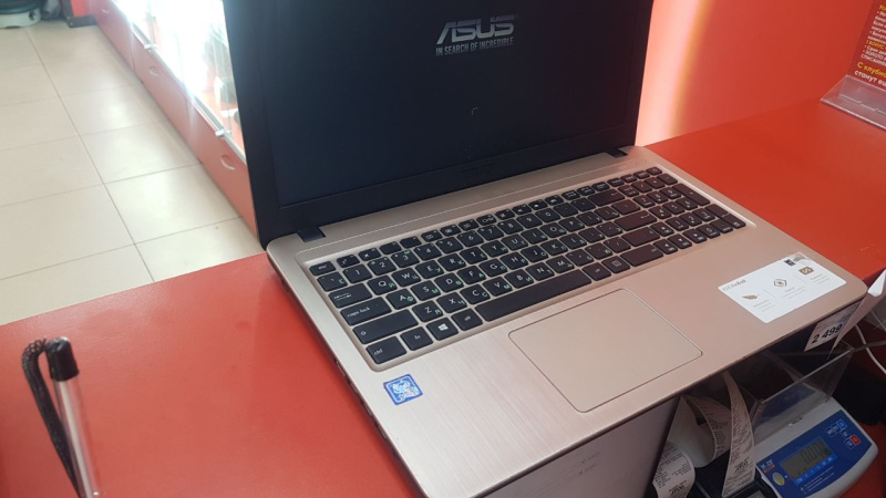 Купить Ноутбук ASUS d540n Б/У за 0 руб. — состояние 9/10