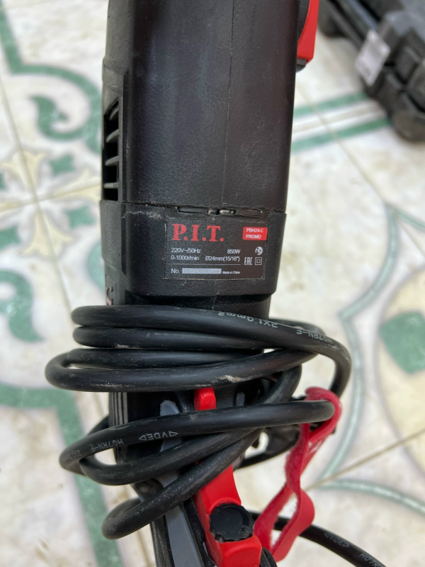 Купить Перфоратор P.I.T. PBH24-C PROMO Б/У за 1 999 руб. — состояние 9/10