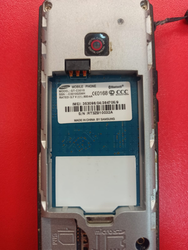 Купить Мобильный телефон Samsung GT-C3010 (32 МБ, Черный) Б/У за 0 руб ...
